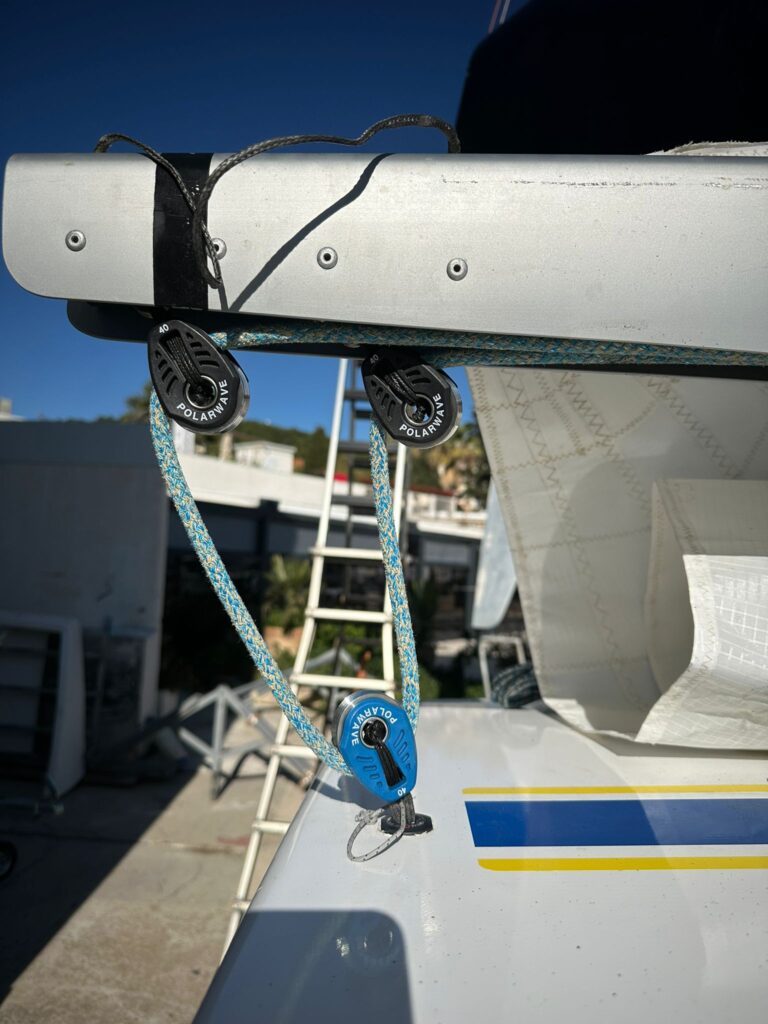 40 mm heavy load blocks with becket – Polarwave – Sailing Store
